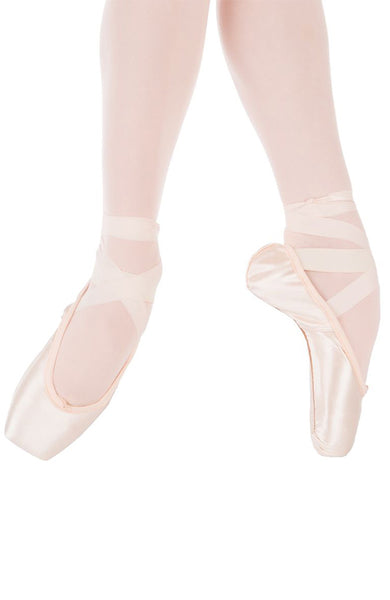 Suffolk Stellar Light Pointe Shoe – Dancewear Online